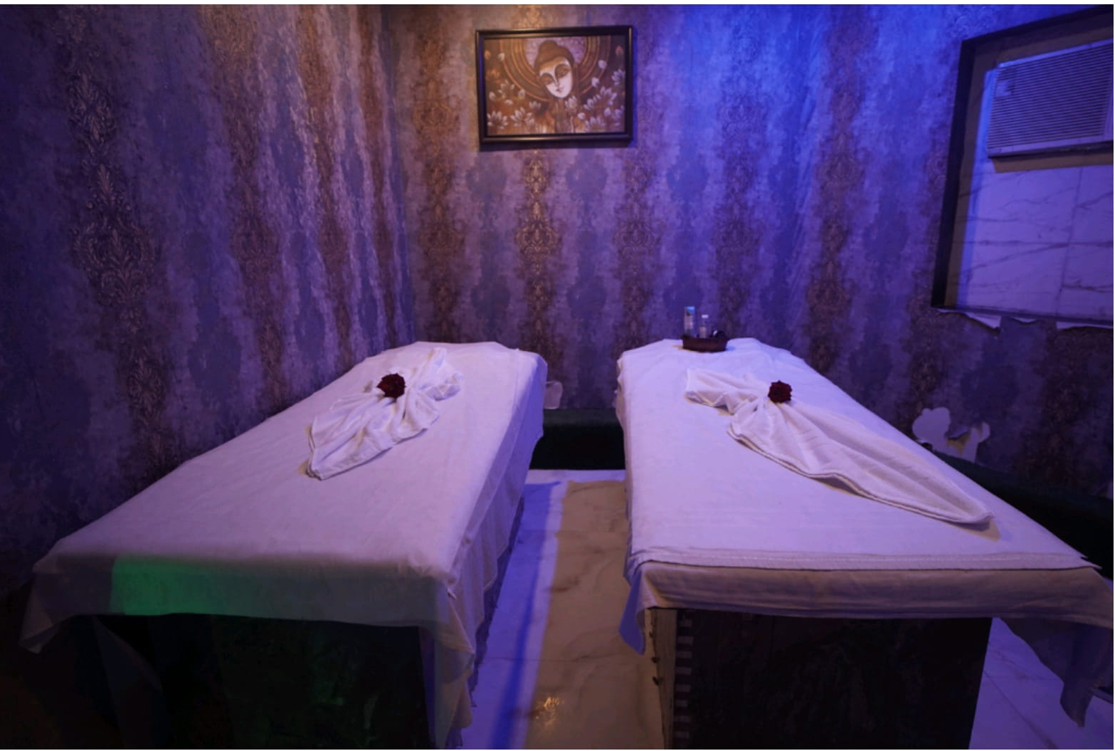 Shine Luxury Spa – Spa in Mumbai